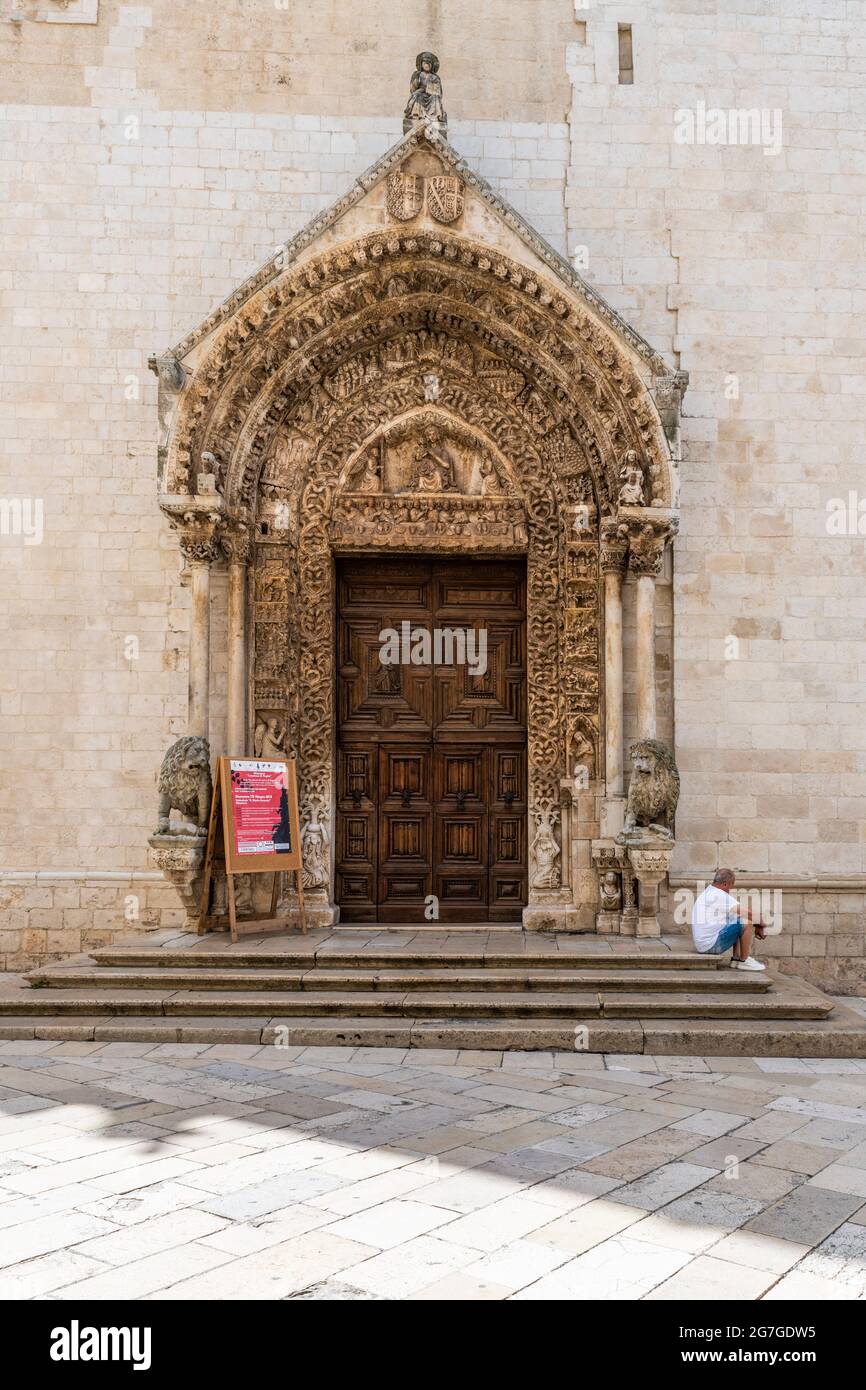 Altamura bakery hi-res stock photography and images - Alamy