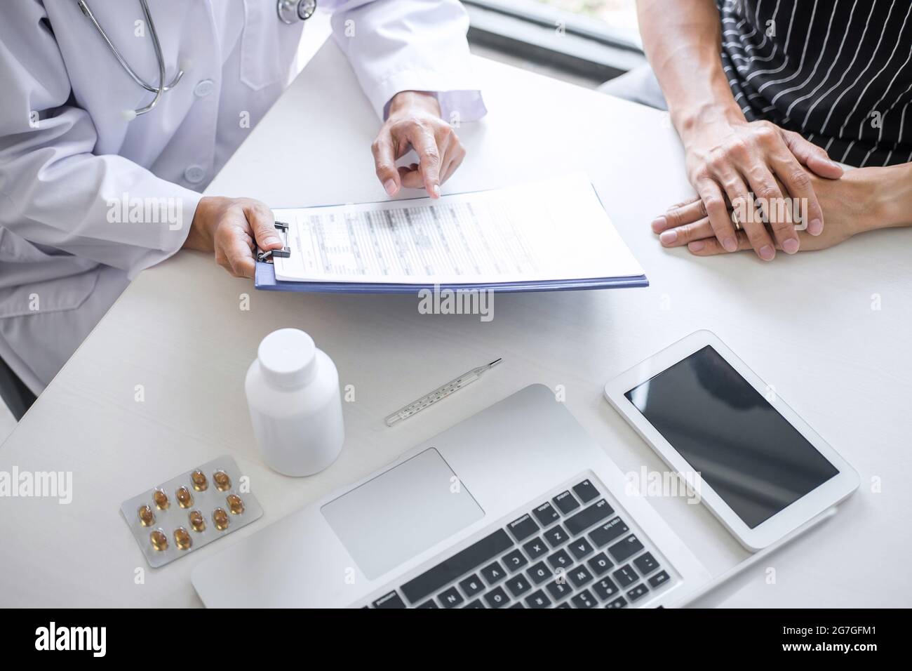 Diagnosis methods hi-res stock photography and images - Alamy