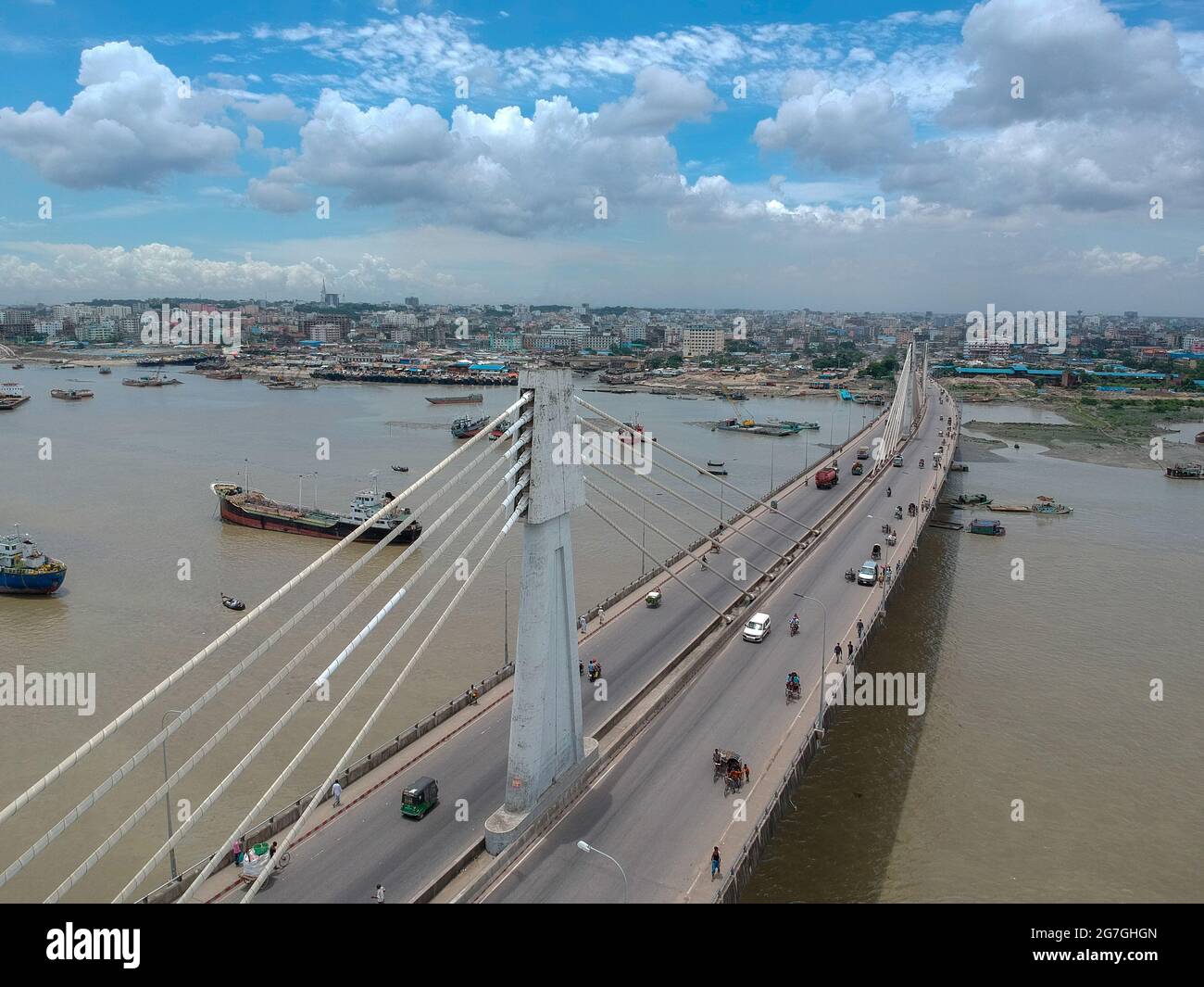 Karnaphuli bridge hi-res stock photography and images - Alamy