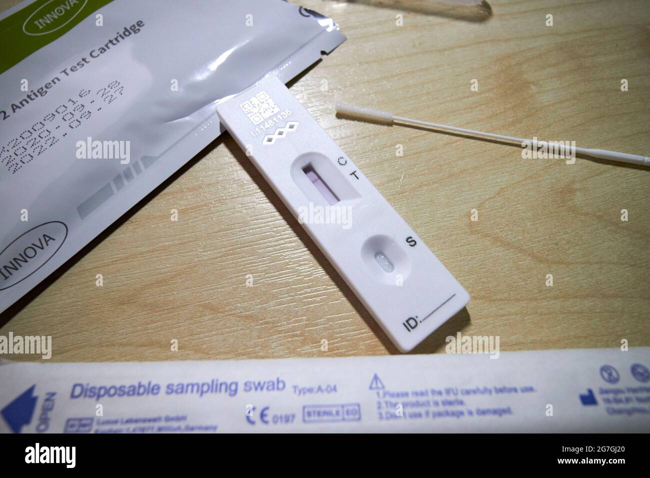 Negative lateral flow test result hi-res stock photography and images ... Negative lateral flow test result hi-res stock photography and images ...