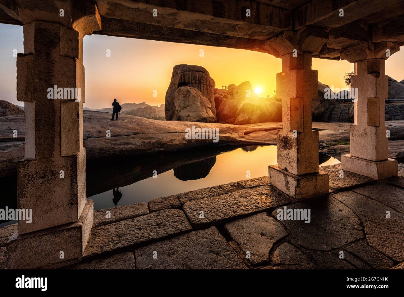 Beautiful ancient architecture of temples on Hemakuta Hill in Hampi ...