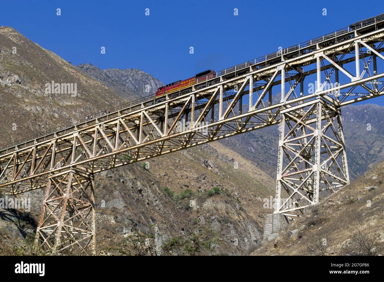 A train crossing the bridge Stock Photo - Alamy