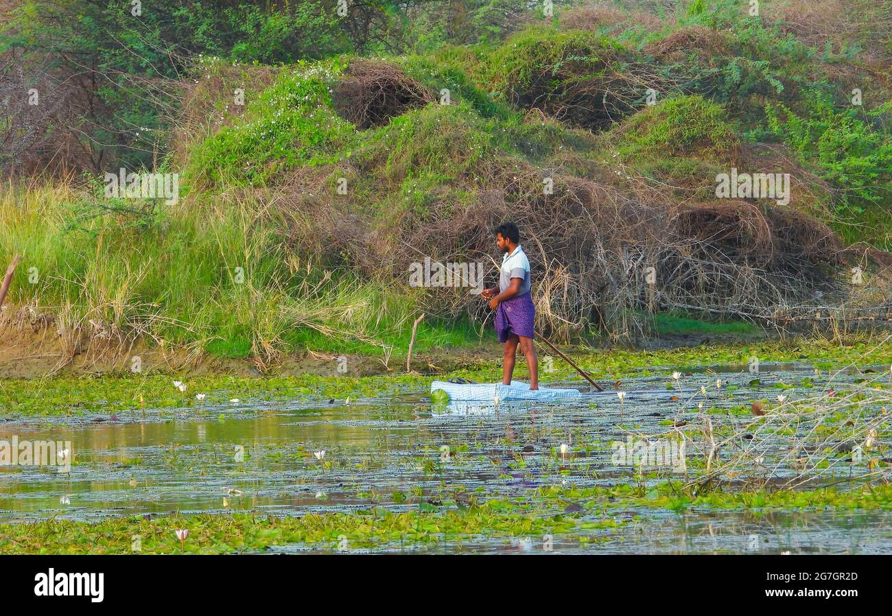 Freshwater man men water hi-res stock photography and images - Alamy