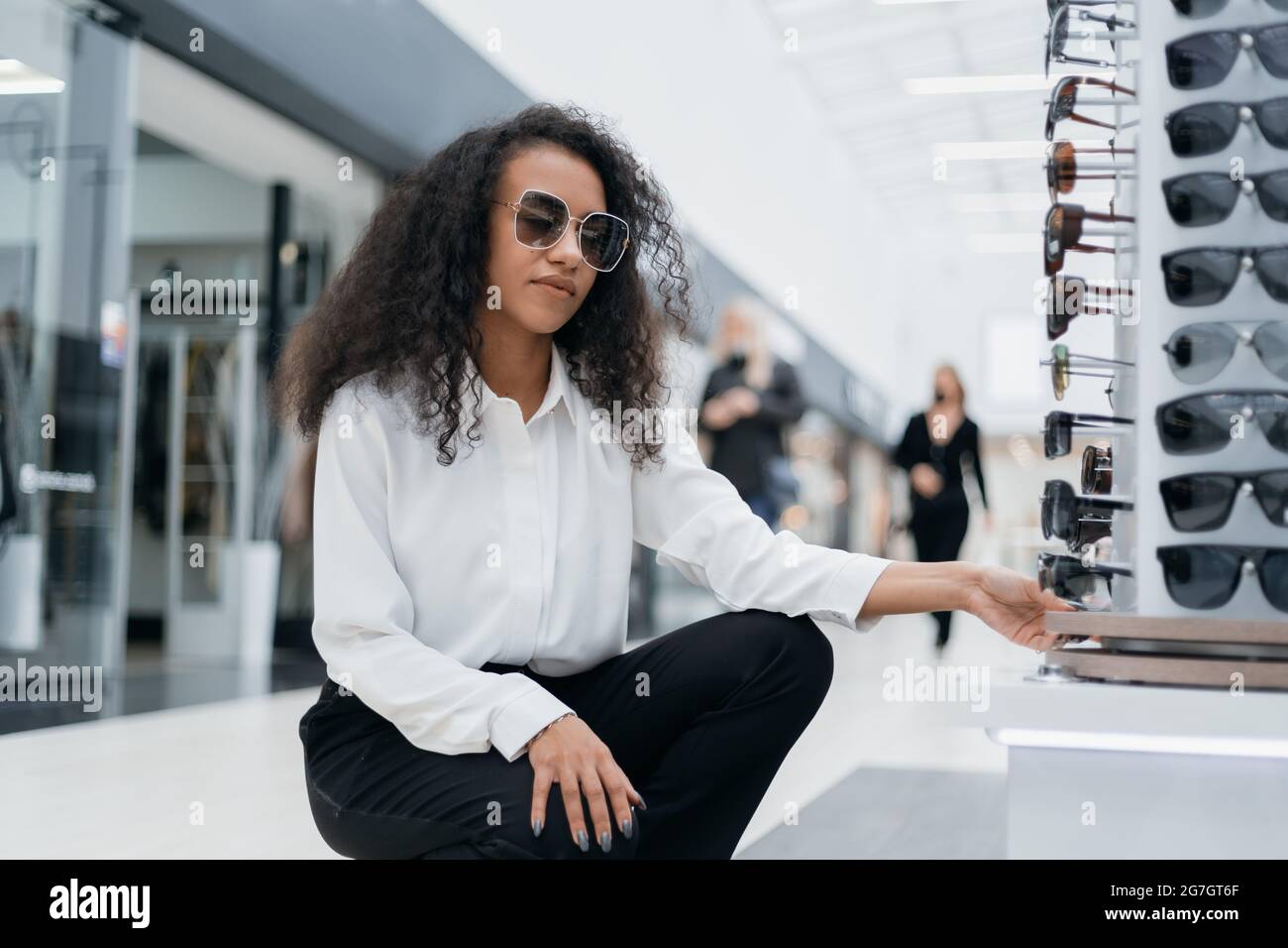 Optometry department hi-res stock photography and images - Alamy