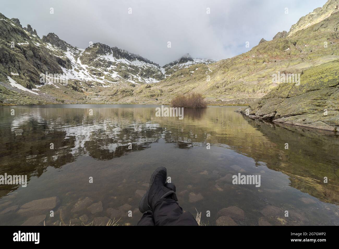 Cirque glacier hi-res stock photography and images - Alamy