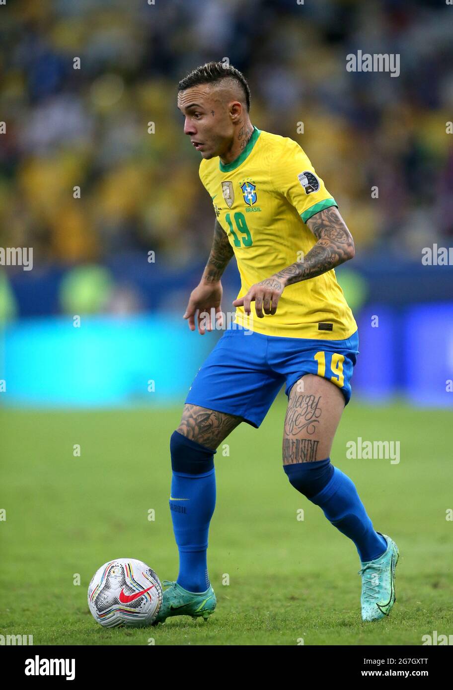 RIO DE JANEIRO, BRAZIL - JULY 10: Everton Cebolinha of Brazil in action ...