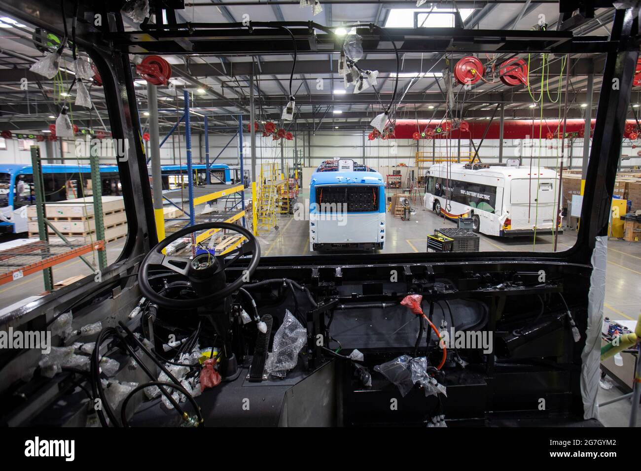 Auto buses hi-res stock photography and images - Alamy