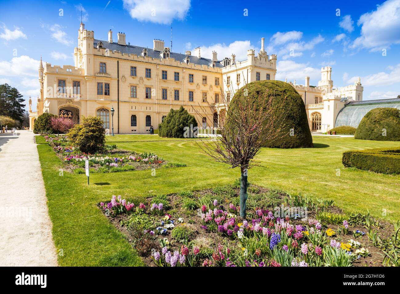 Lva exterior hi-res stock photography and images - Alamy