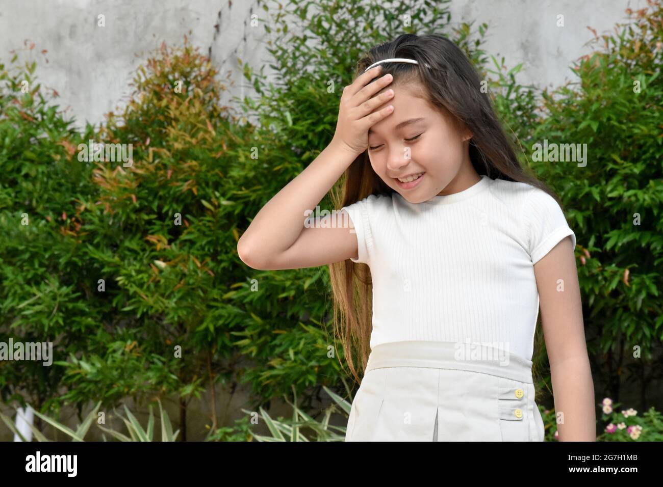A Kids And Memory Loss Outdoors Stock Photo - Alamy
