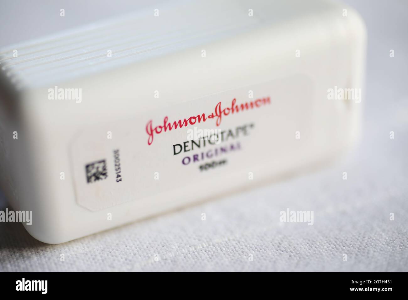Dental floss from Johnson & Johnson (J&J Stock Photo - Alamy