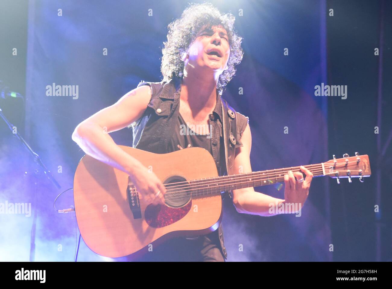 Andrea appino concerto hi-res stock photography and images - Alamy