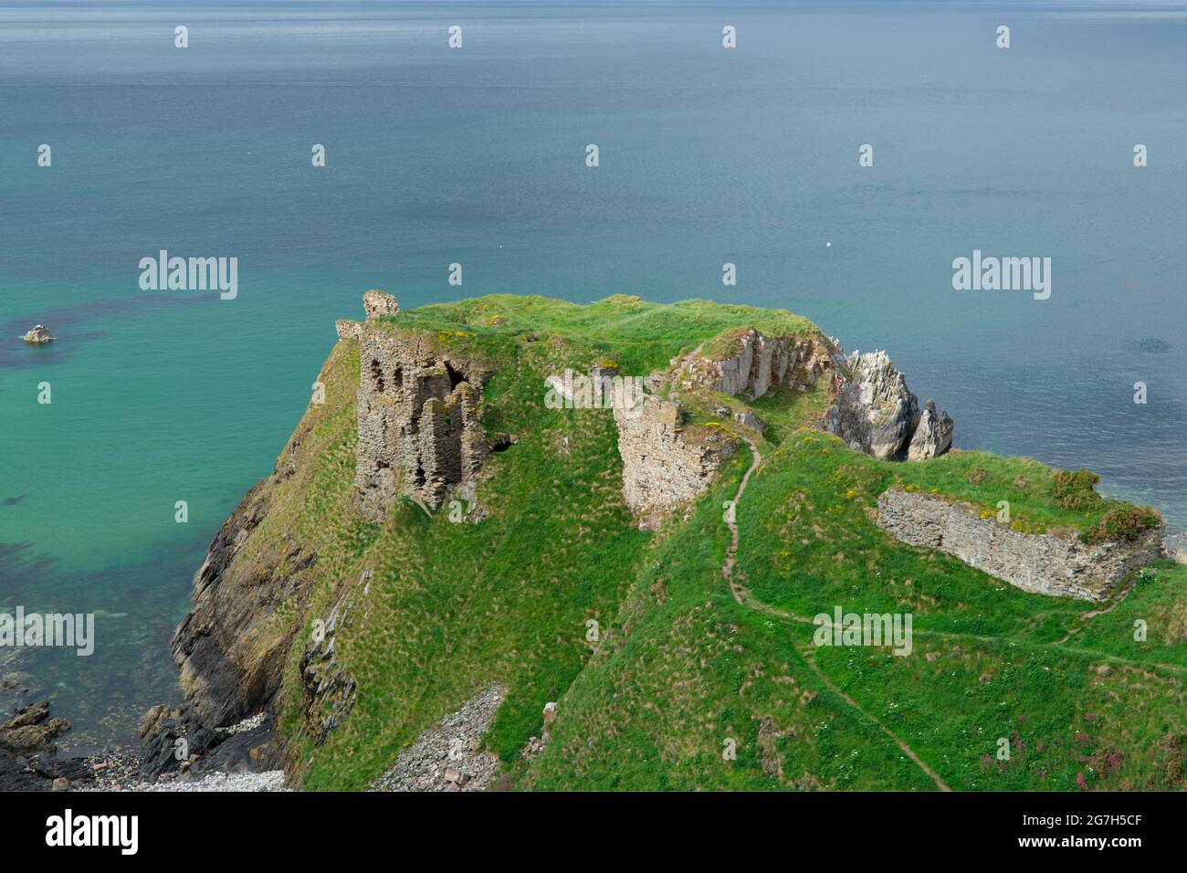 Dramatic Findlater castle on Aberdeenshire coast, Scotland Stock Photo ...