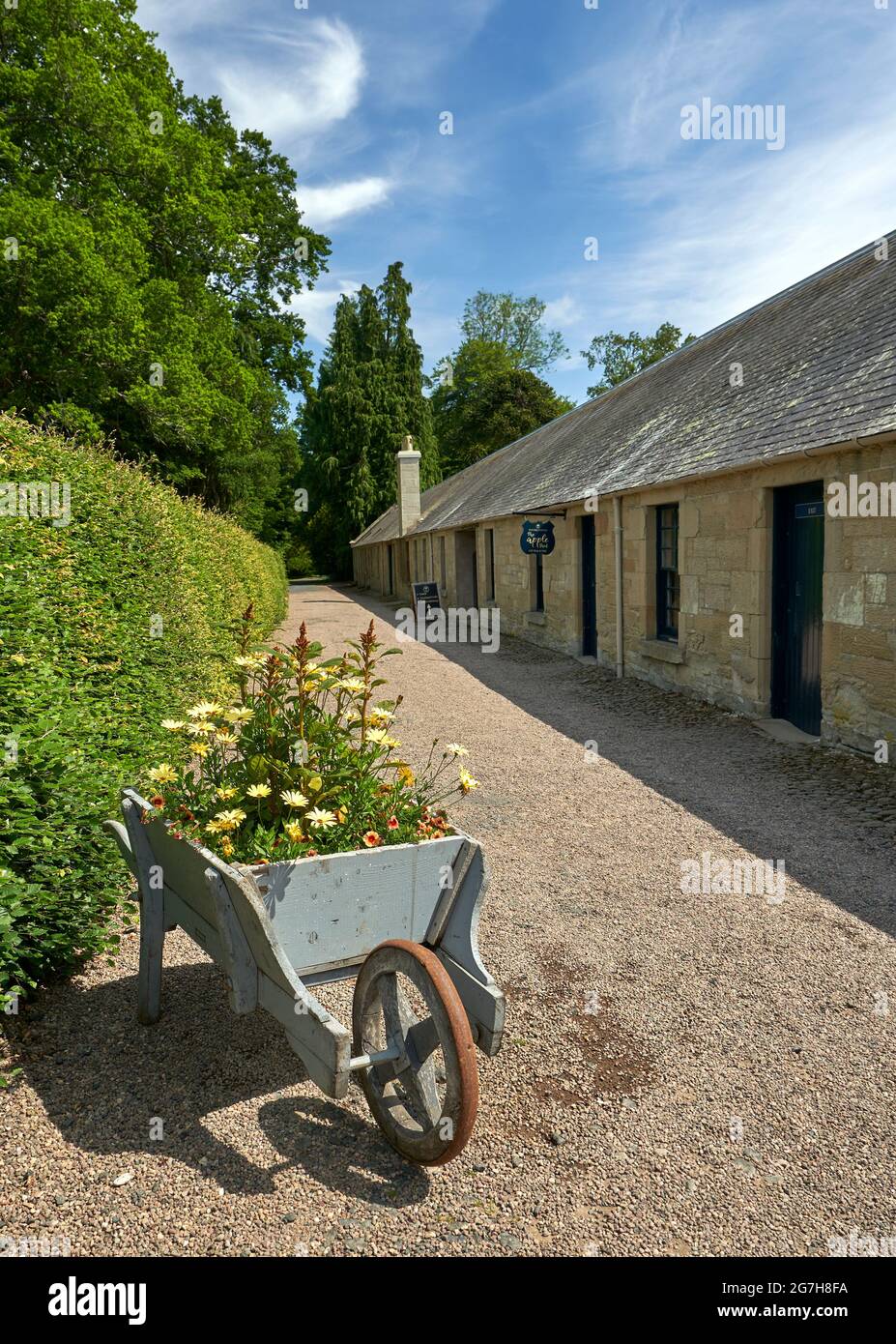 Scottish summer kelso hi-res stock photography and images - Alamy