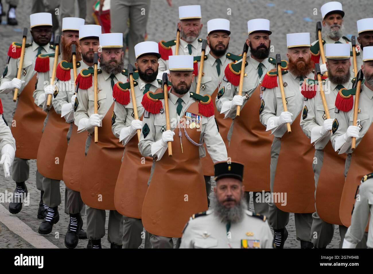 Foreign Legion Parade High Resolution Stock Photography and Images - Alamy