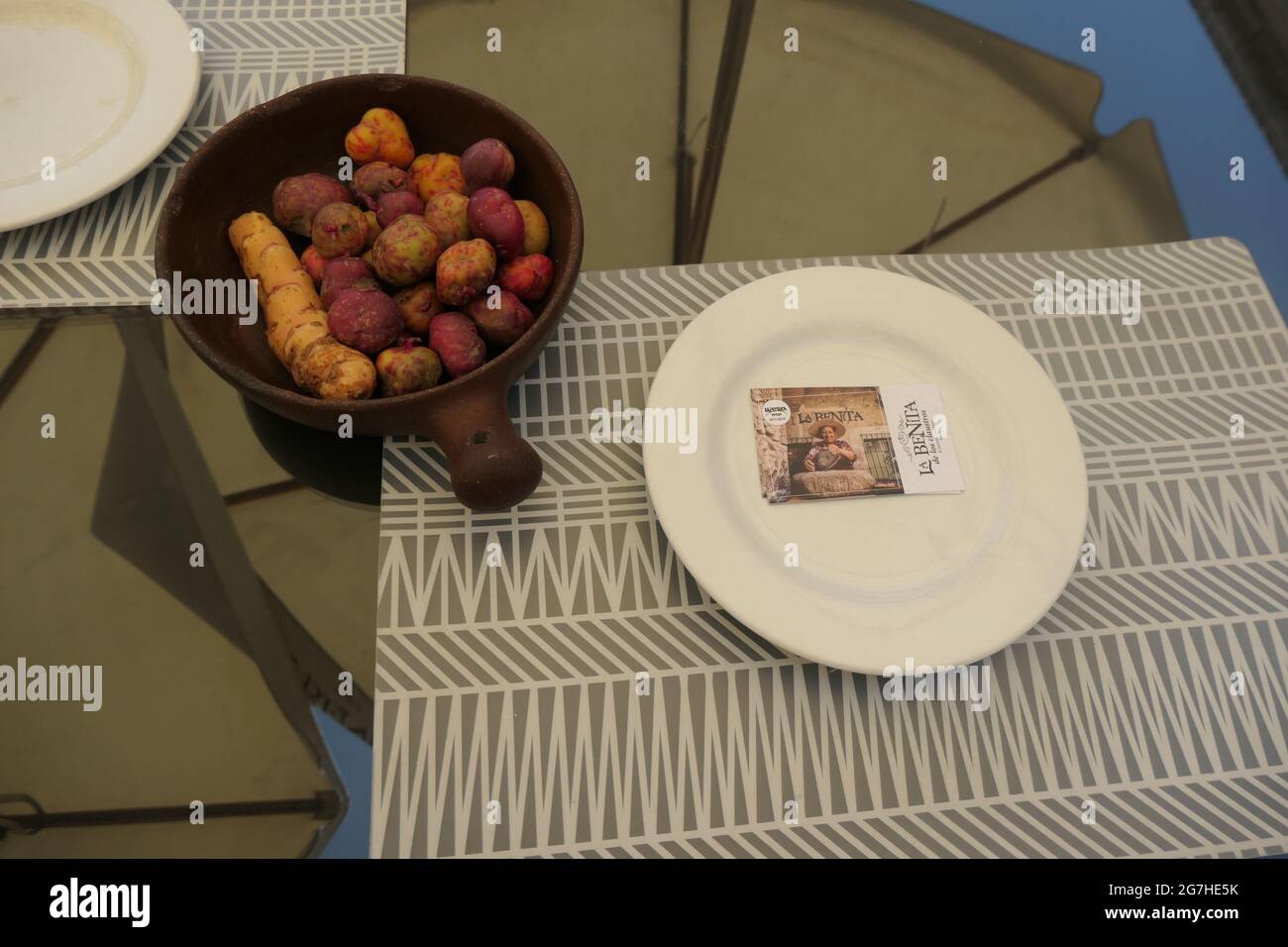 food from Peru cooking chef pot food eat eating ready style type boil ...