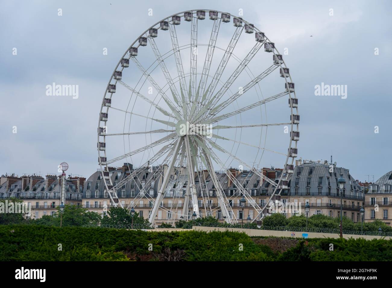 Ferris wheel louvre hi-res stock photography and images - Alamy
