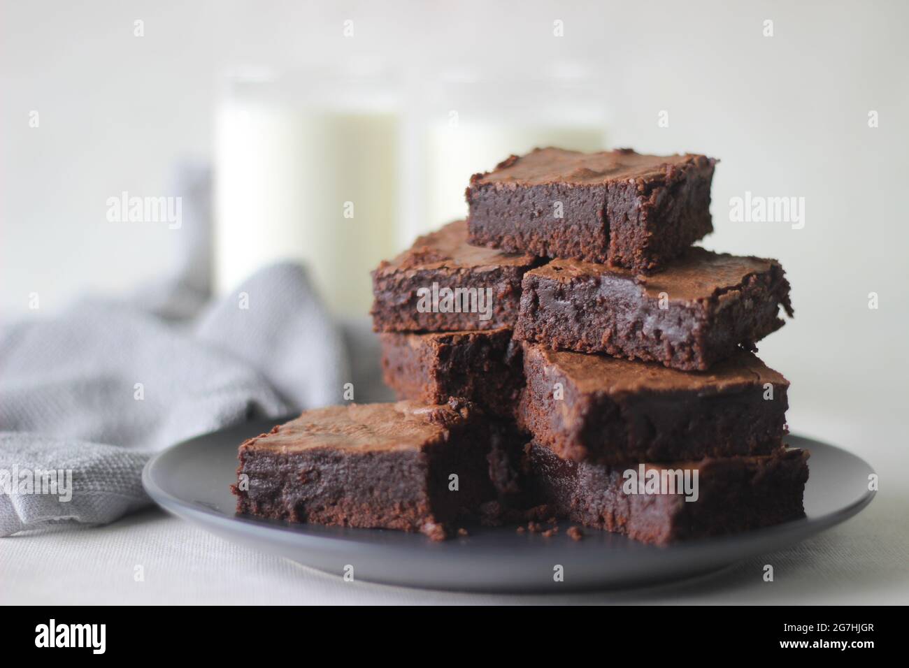 Brownie blocks hi-res stock photography and images - Alamy