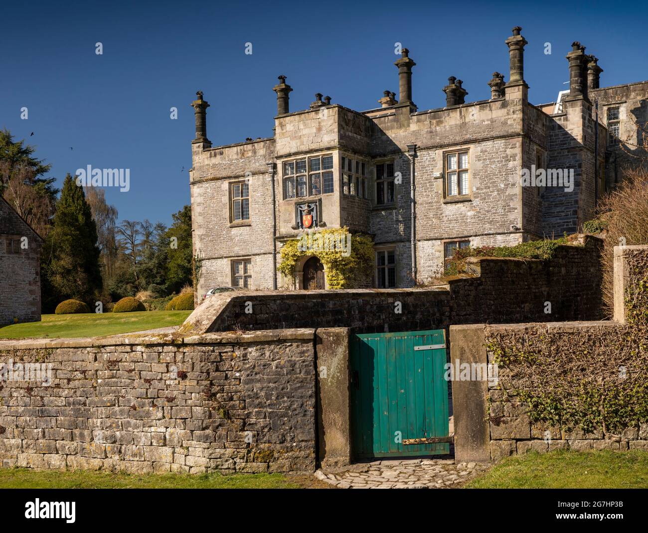 The fitzherbert arms hi-res stock photography and images - Alamy