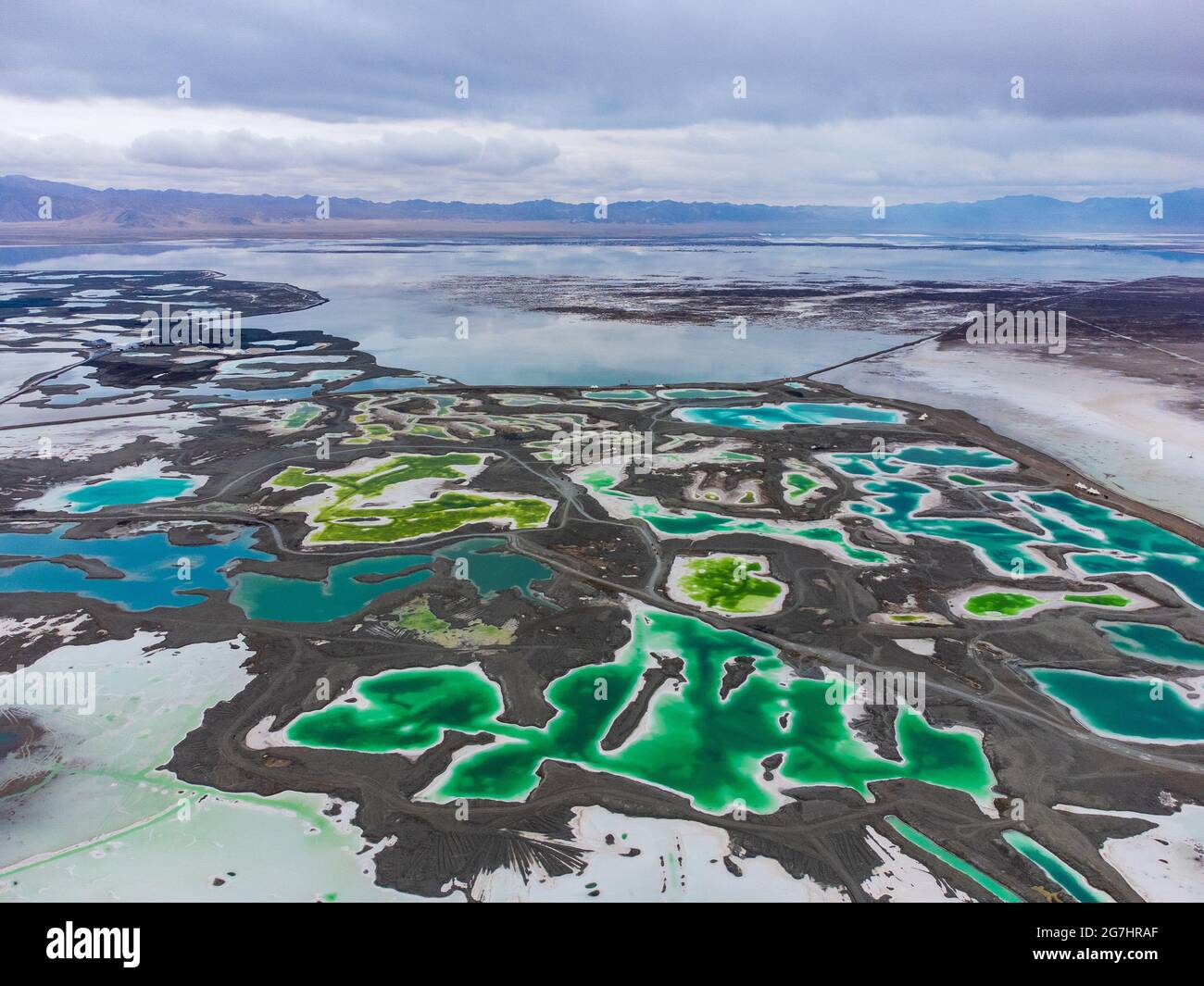 Aerial view of Dachaidan Jade Lake, a salt lake located in Qinghai ...