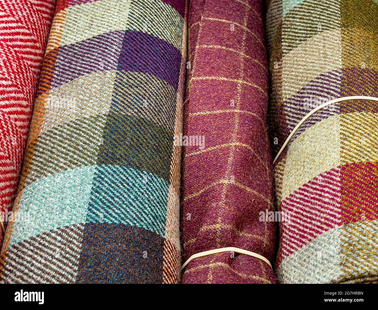 Bolts of fabric hi-res stock photography and images - Alamy
