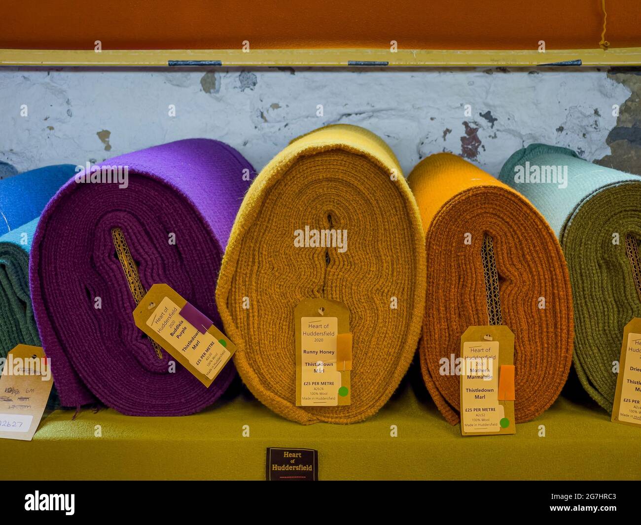 Bolts of fabric hi-res stock photography and images - Alamy
