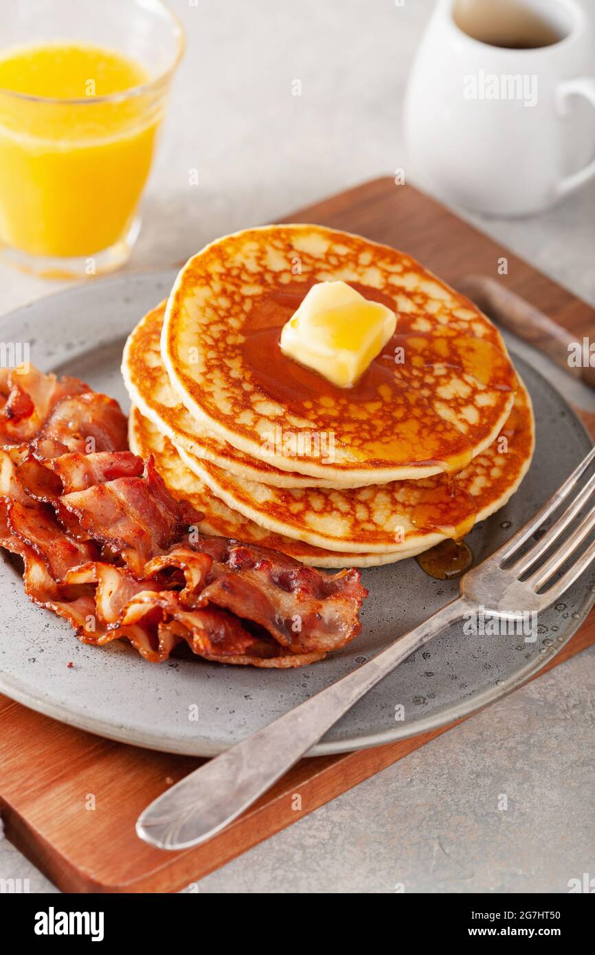 American breakfast hi-res stock photography and images - Alamy