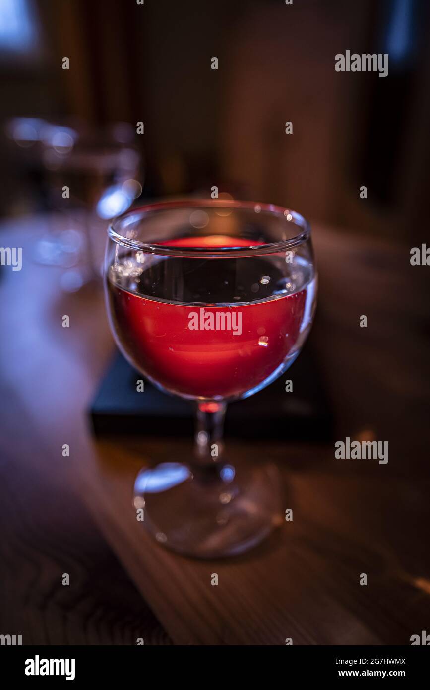 Rotwein glas hi-res stock photography and images - Alamy