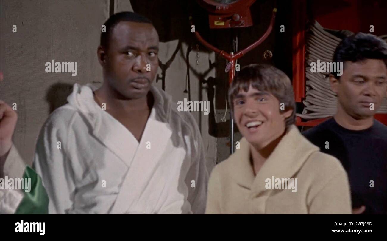 Los Angeles.CA.USA. Sonny Liston and Davy Jones in a scene in (C ...