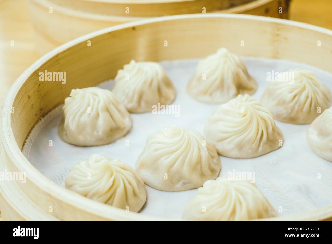 Dim sum dumpling - Chinese food style Stock Photo - Alamy