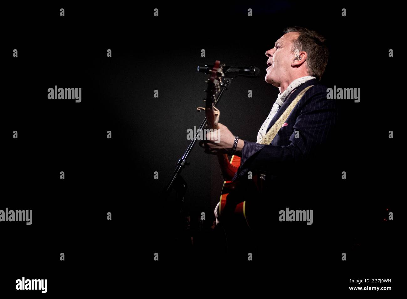 British-born Canadian actor, best known as Jack Bauer from 24; Kiefer ...