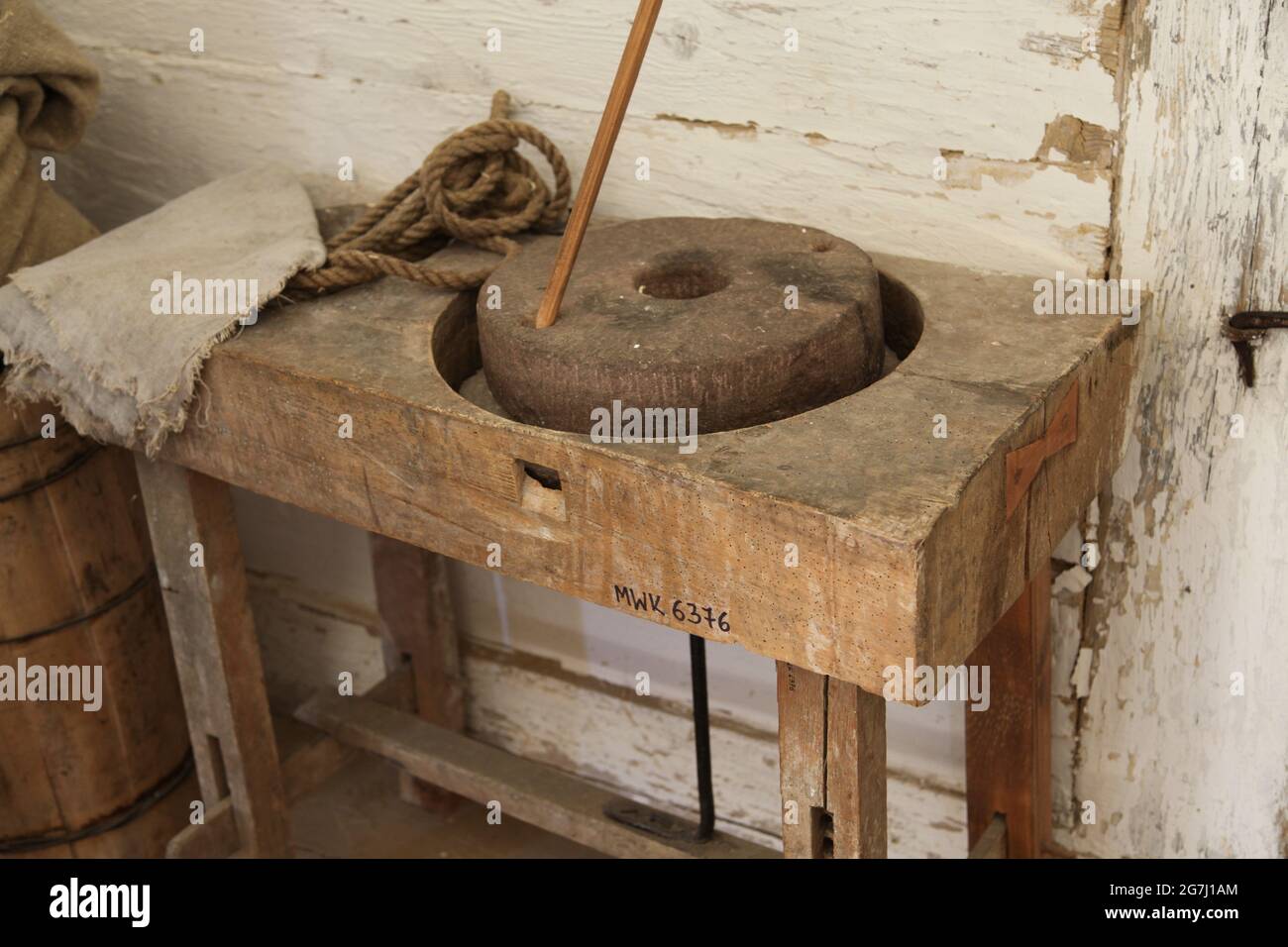 Quern in a country cottage hi-res stock photography and images - Alamy