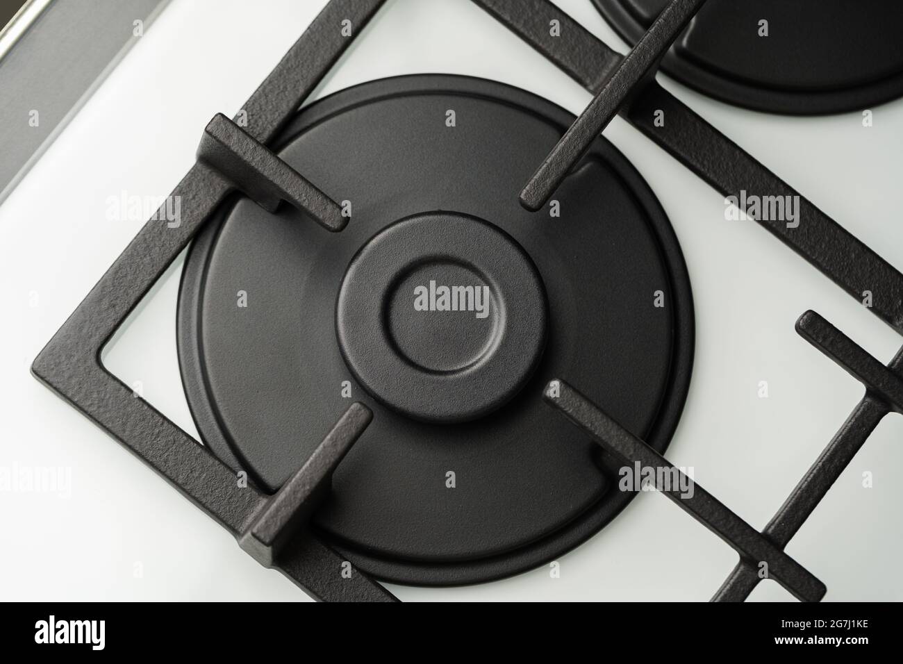 New modern shining metal gas cooker close up Stock Photo - Alamy