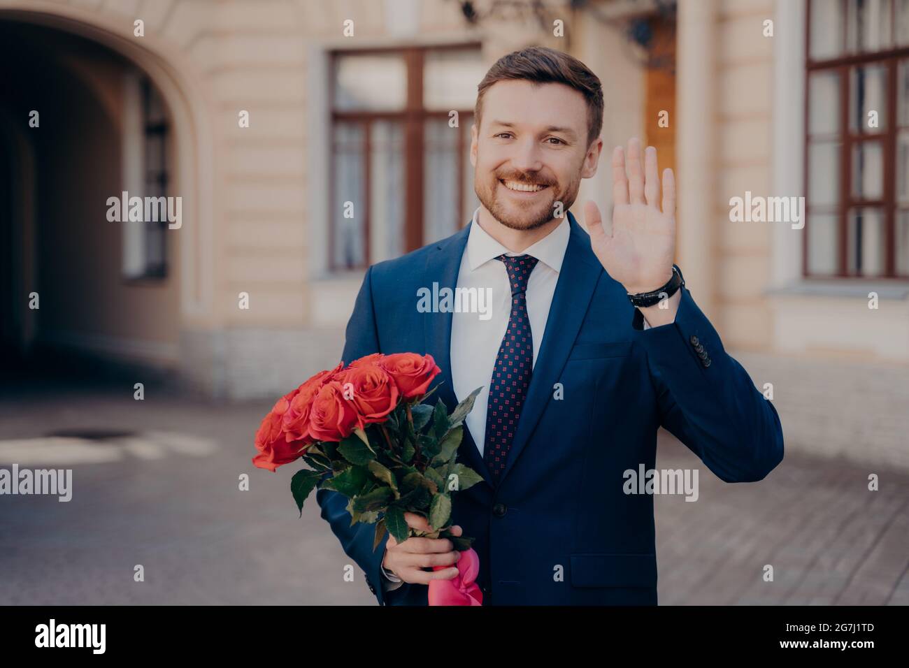 Young man dressed in formal hi-res stock photography and images - Alamy