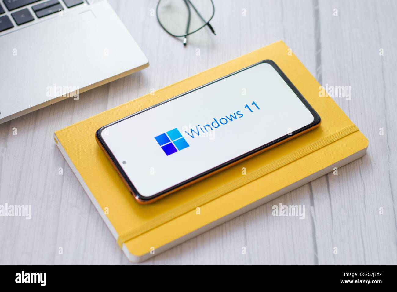 Windows 11 laptop surface hi-res stock photography and images - Alamy