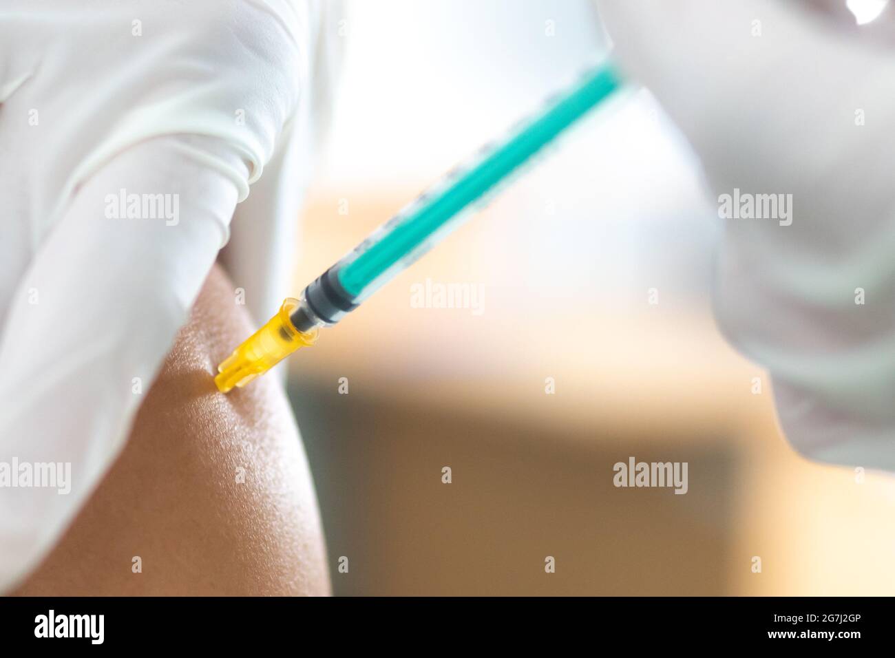 Coronavirus vaccination injection at the clinic Stock Photo - Alamy