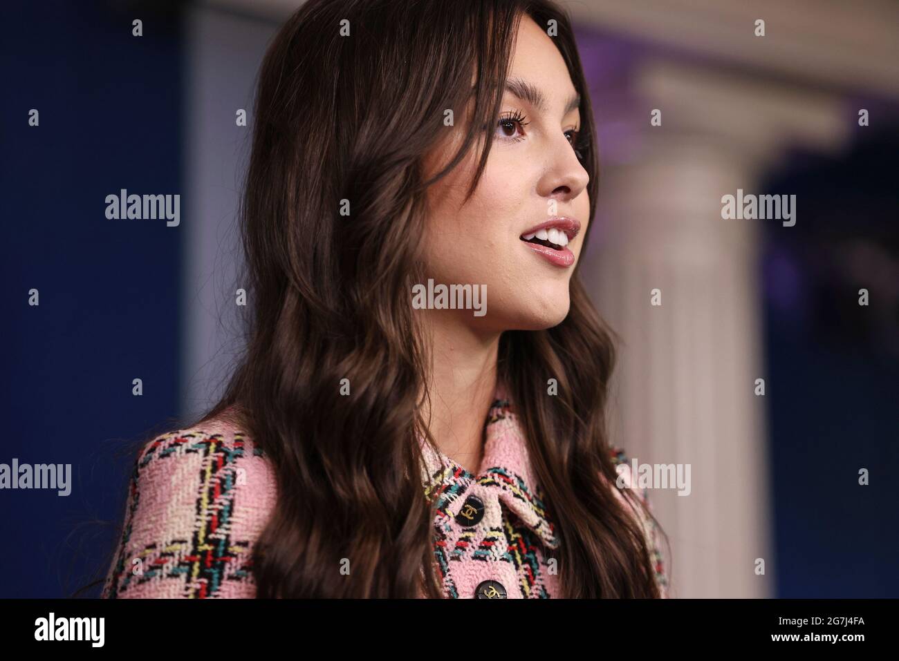 Olivia rodrigo white house hi-res stock photography and images - Alamy