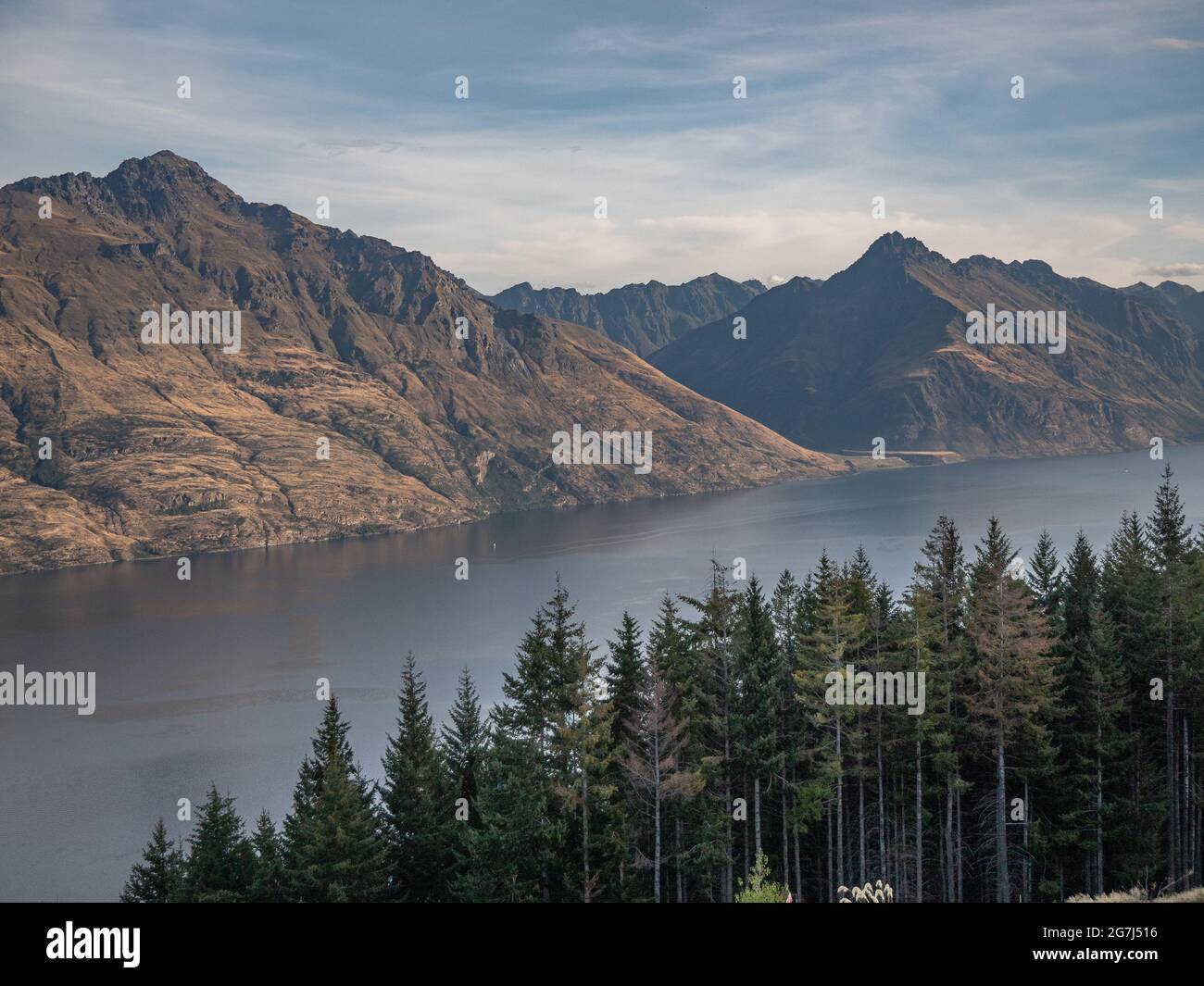 Walter peak near queenstown hi-res stock photography and images - Alamy
