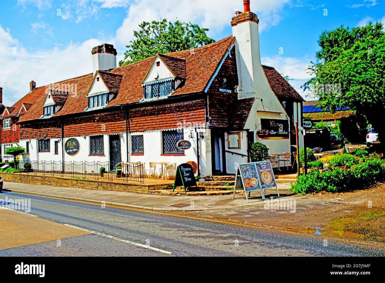 Village Cafe England High Resolution Stock Photography and Images - Alamy