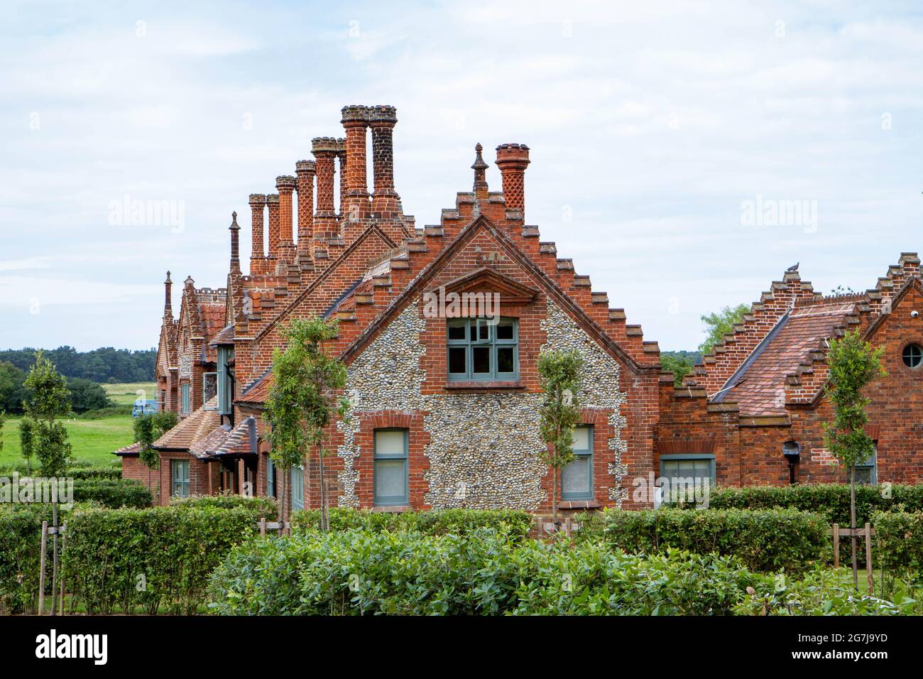 Holkham village hi-res stock photography and images - Alamy