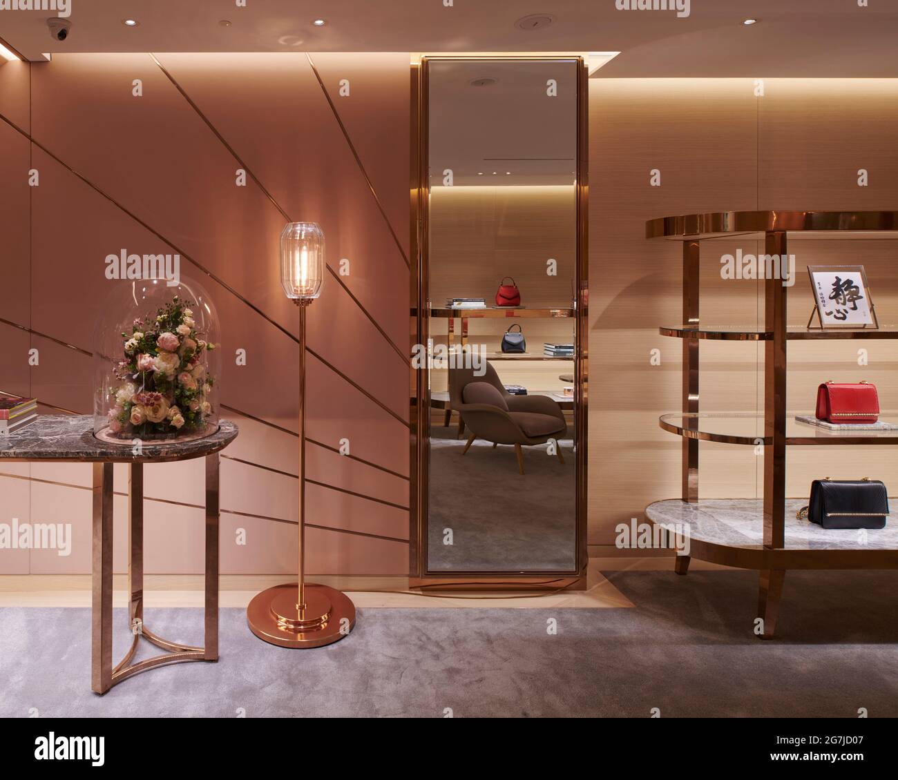 Wide angle interior hi-res stock photography and images - Alamy