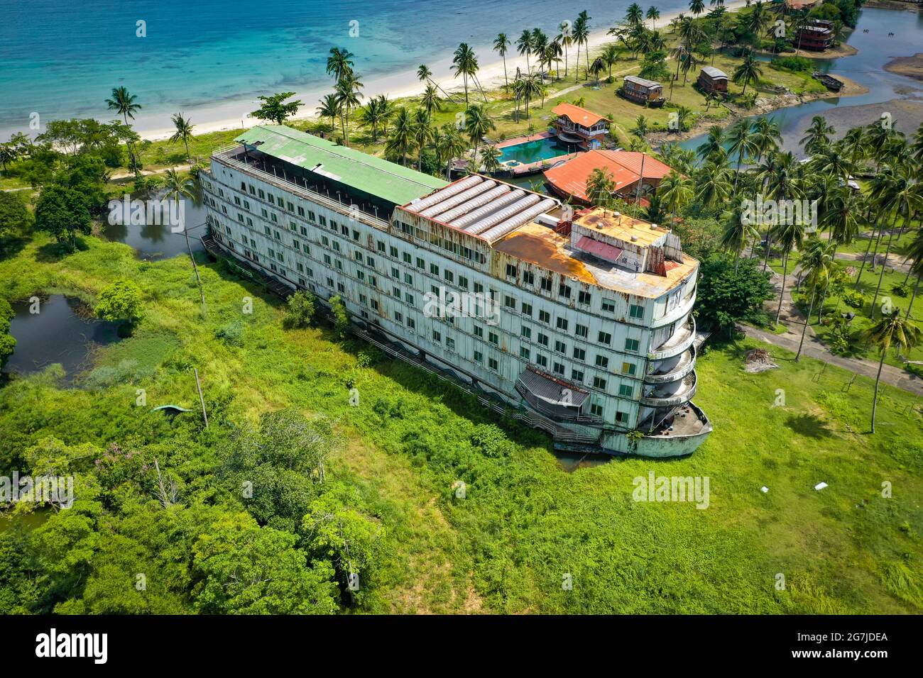 Abandoned Boat Chalet, Ghost Ship in Grand Lagoona, Koh Chang, Trat ...