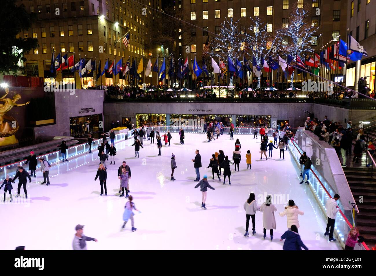 Ice Rink at Rockefeller center Stock Photo - Alamy