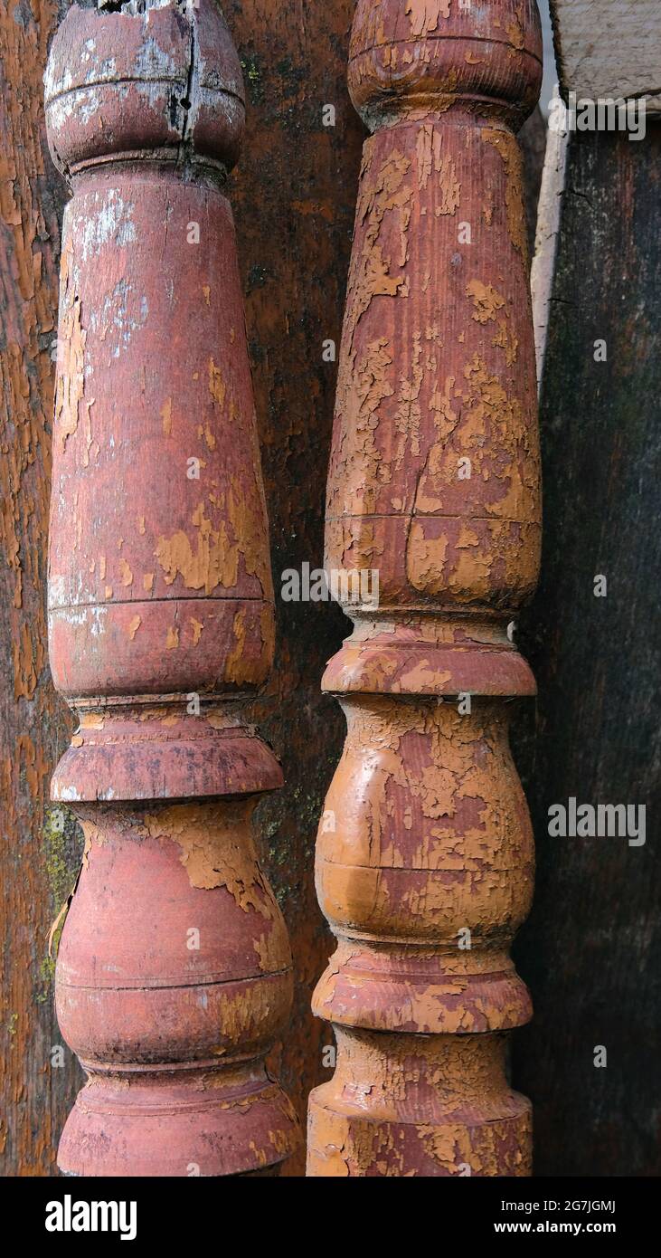 Table leg curly hi-res stock photography and images - Alamy