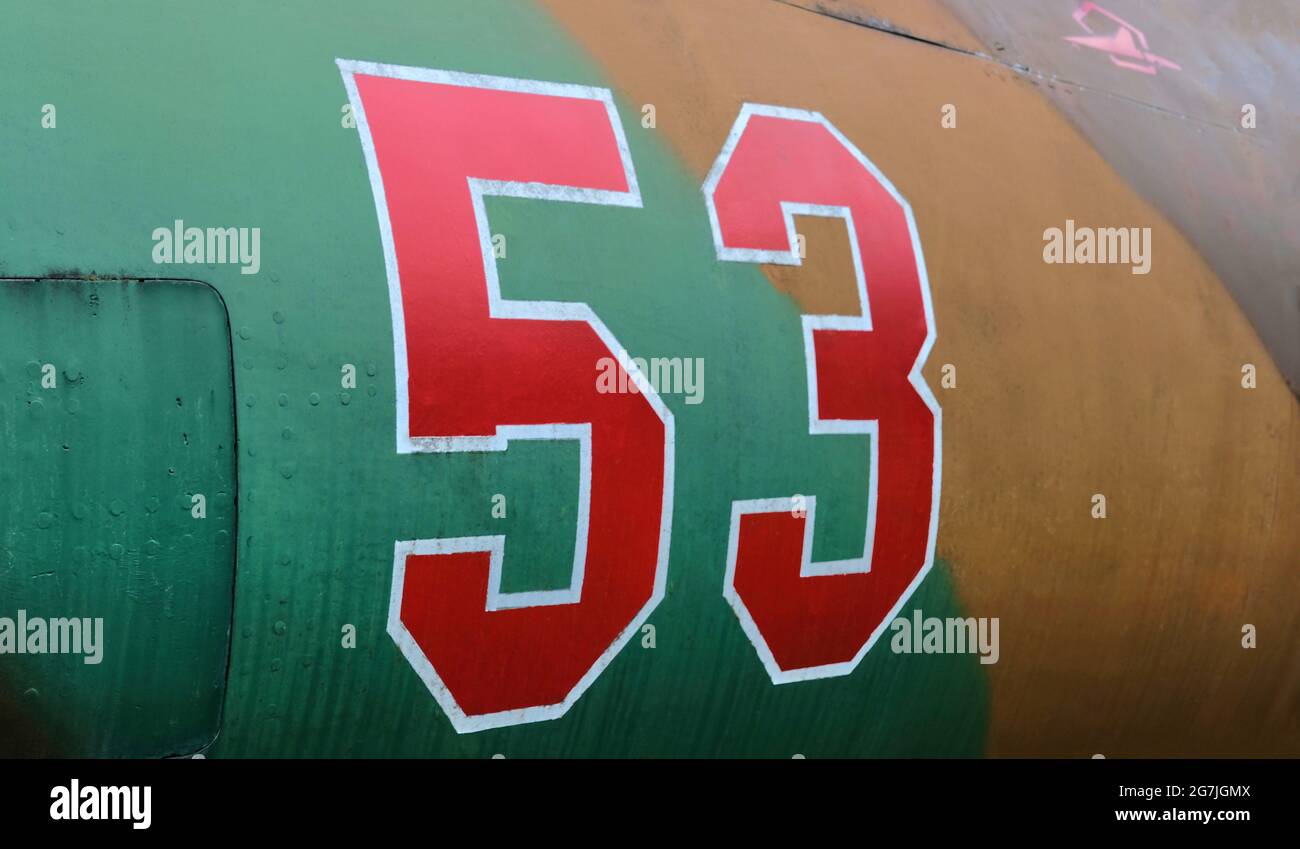 Aircraft aluminum hi-res stock photography and images - Alamy