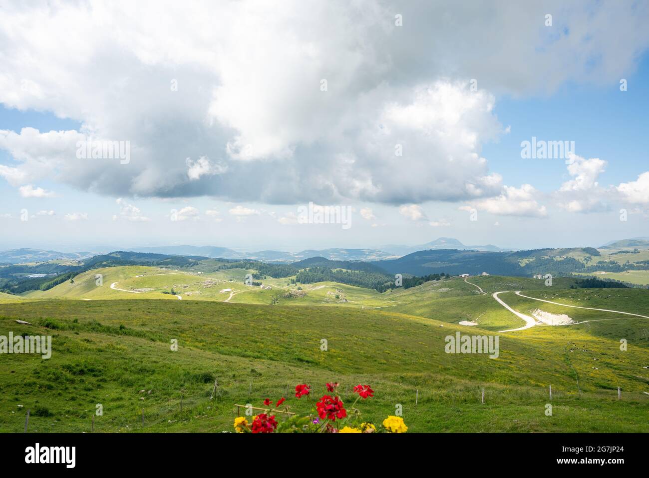 Mountain lessinia hi-res stock photography and images - Alamy