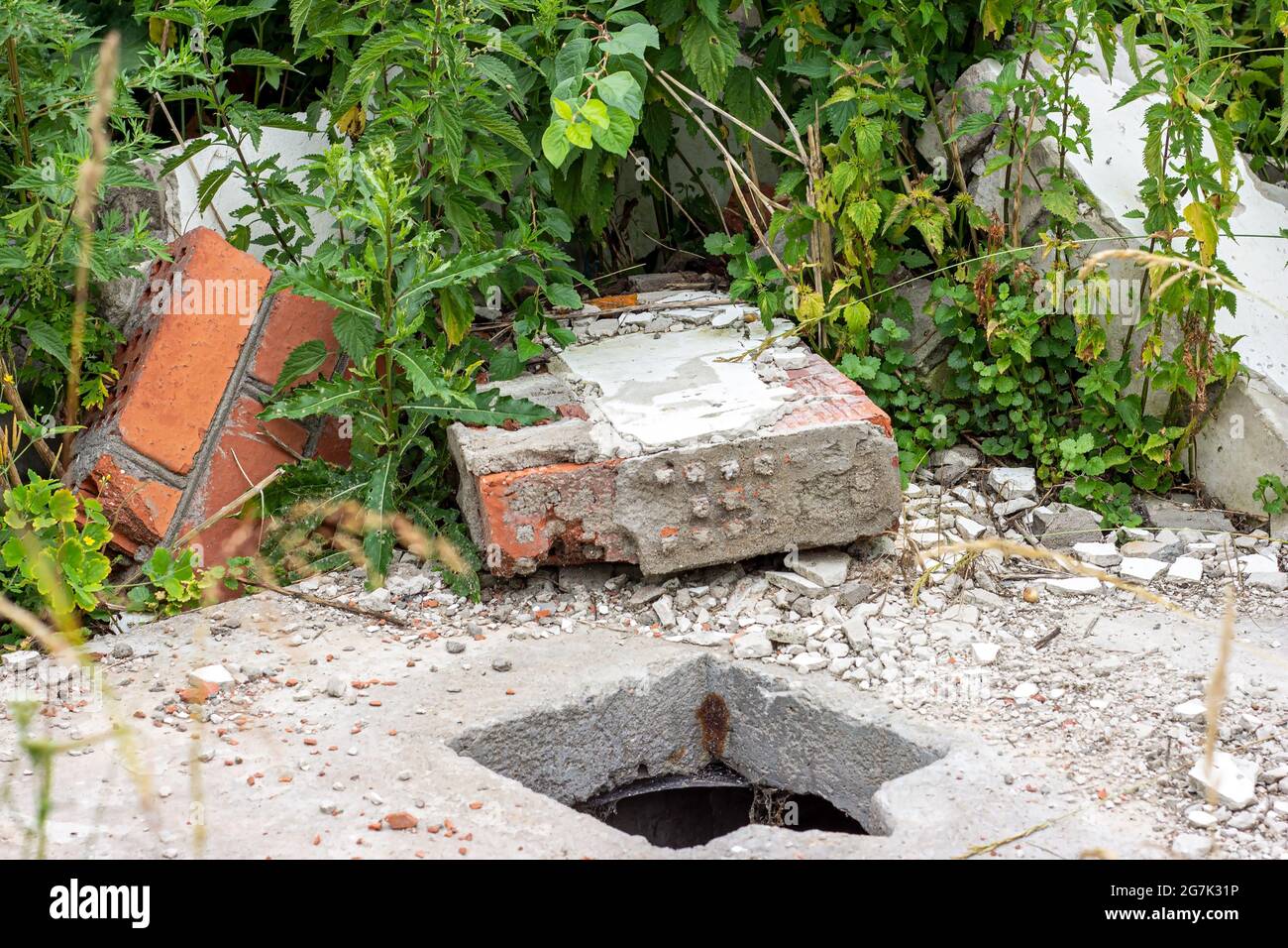 Soil pollution hi-res stock photography and images - Alamy