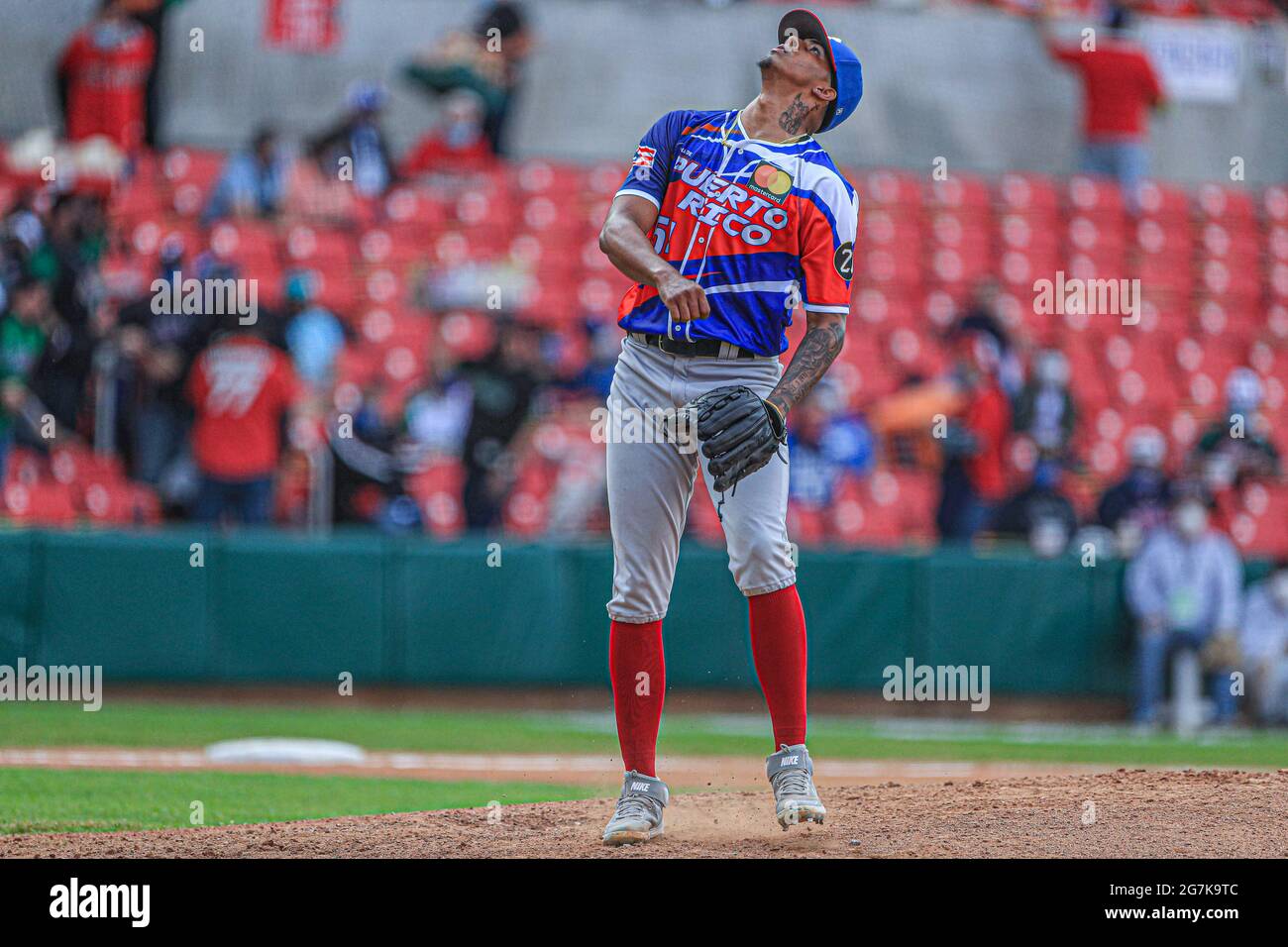 MAZATLAN, MEXICO - JANUARY 31: Luis Medina starting pitcher for Los ...
