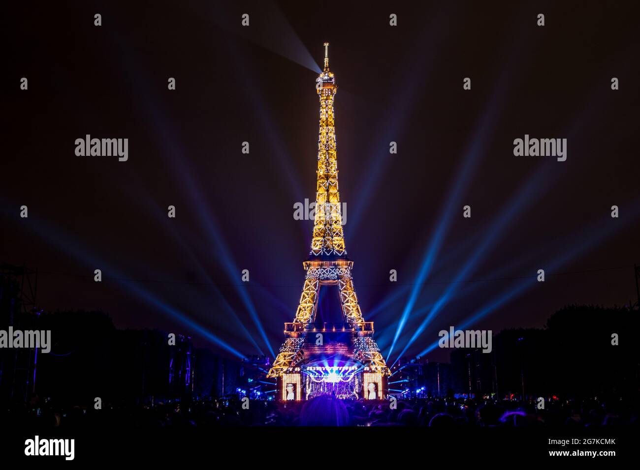 Bastille Day fireworks at the Eiffel Tower on July 14th 2021 ...