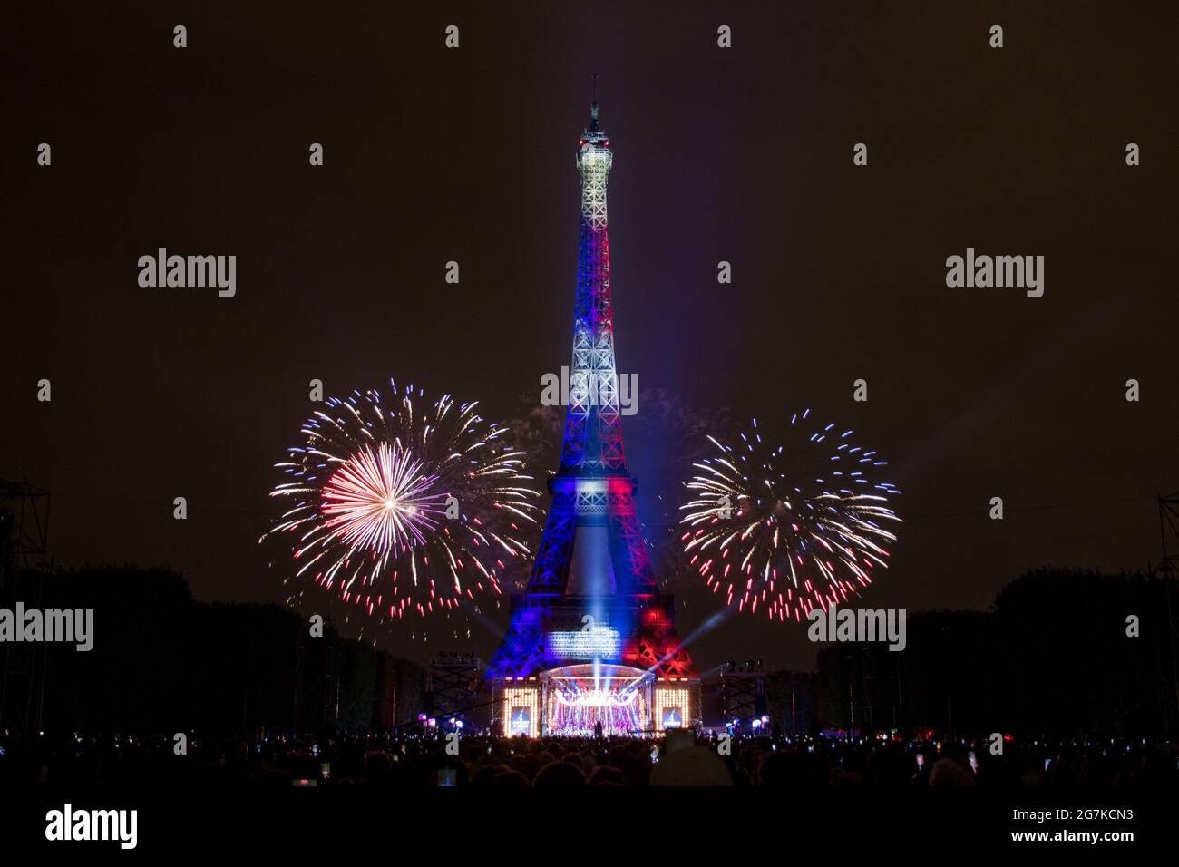 Bastille Day fireworks at the Eiffel Tower on July 14th 2021 ...