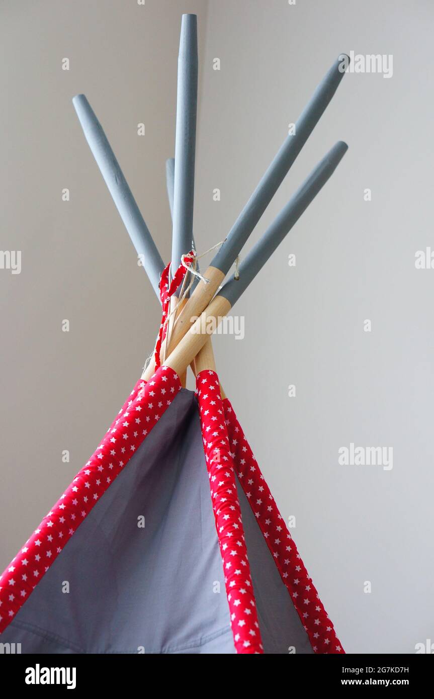 Wigwam tent hi-res stock photography and images - Alamy